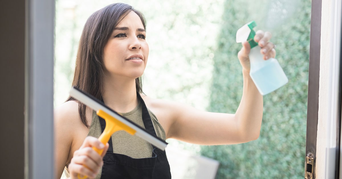 The Best Way To Clean Windows In Your Home - Cleanup Expert Advice