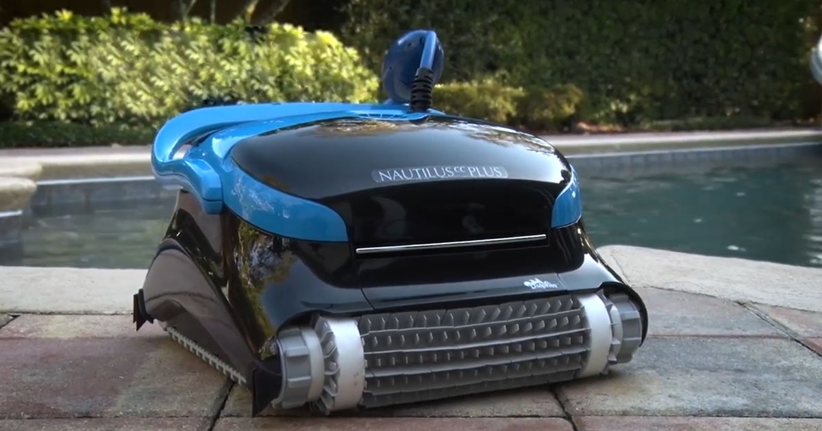 The 10 Best Robotic Pool Cleaners of 2021 - Comparisons & Reviews